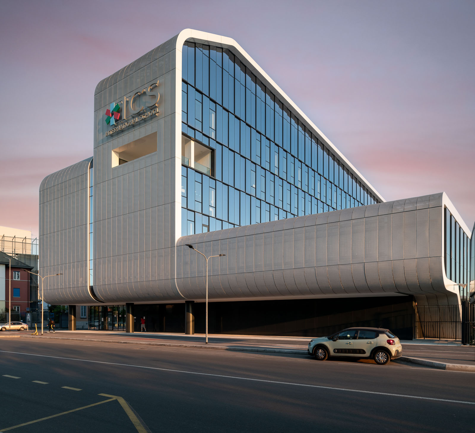 ICS School Milano - UDB studio